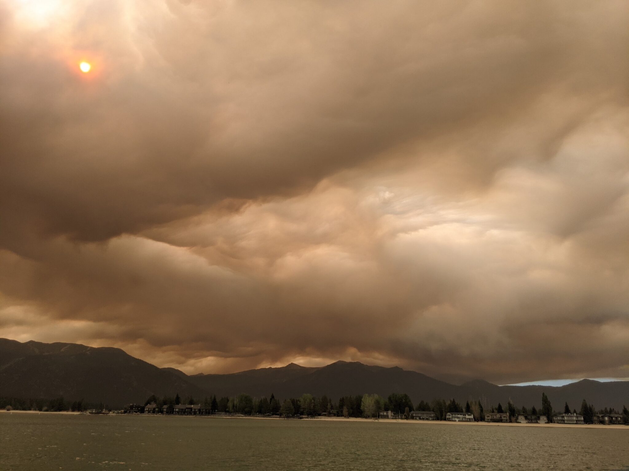 How Does Wildfire Smoke and Ash Impact Lake Tahoe? - Tahoe Fund
